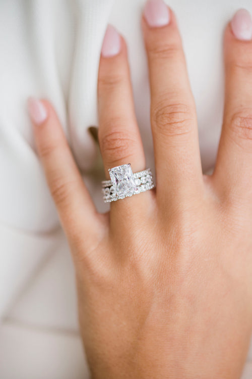 The Capri Ring (4 Carat) – Everly Rings